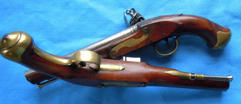 Pembroke Fine Arms | FINE PAIR OF HEAVY DRAGOON FLINTLOCK PISTOLS circa ...